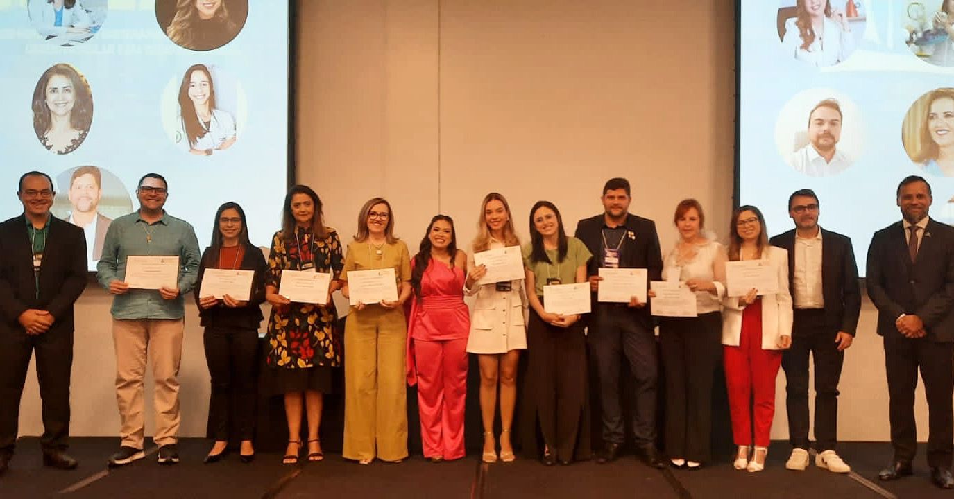 Profa. Nataly Gurgel é homenageada no VI Congresso Nordestino de ...